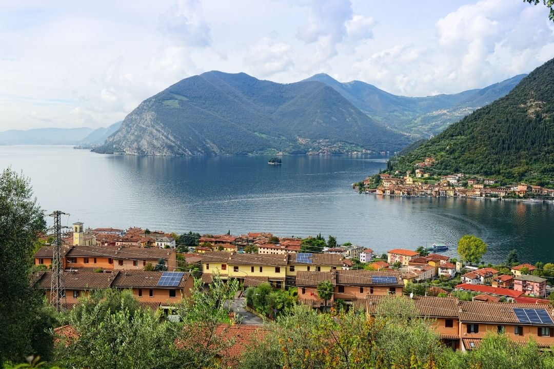 The 10 most beautiful lakes in Italy - TourTravel & More